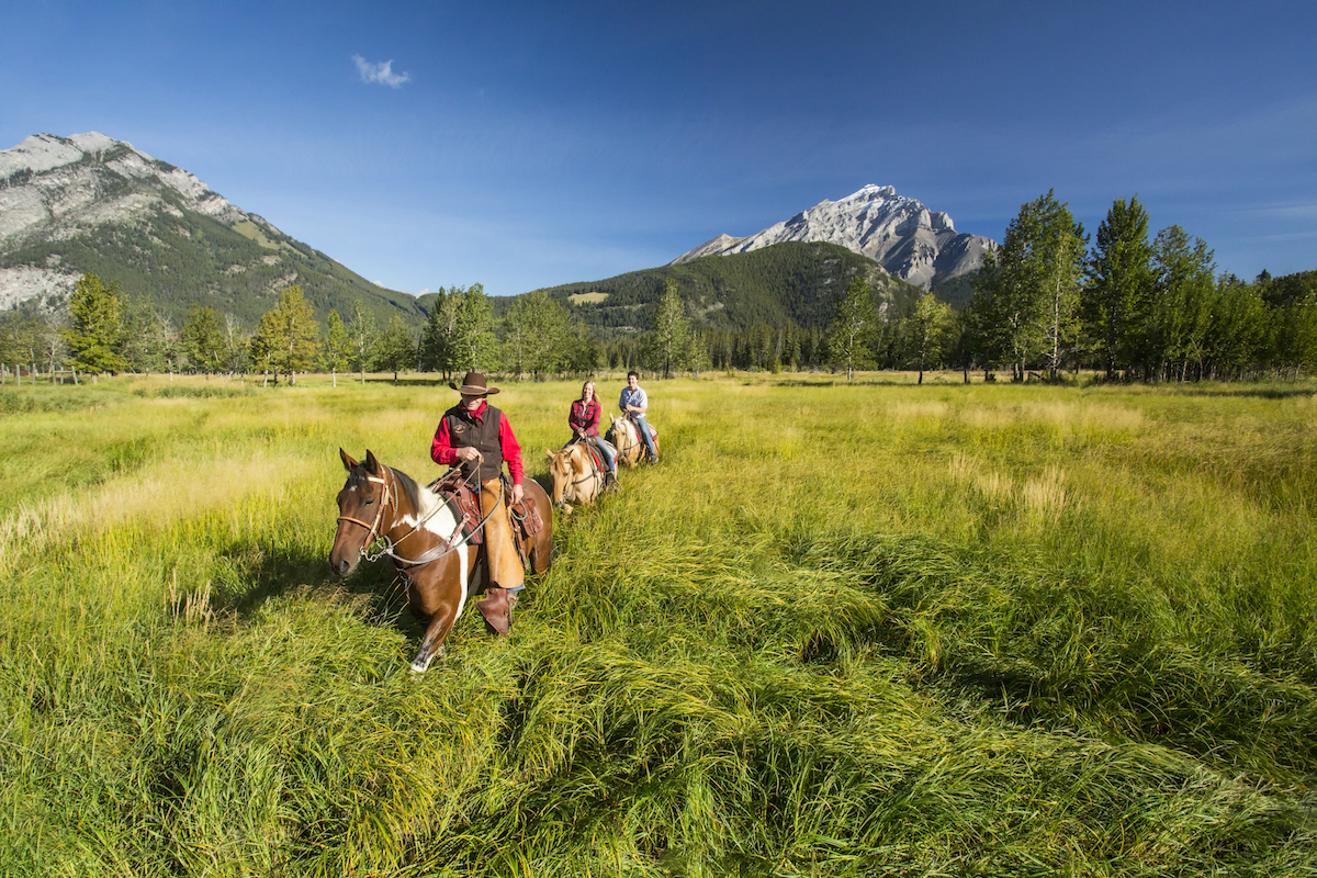 Canada Dude Ranch Vacation Destinations | DudeRanch.com