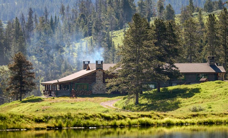Montana Dude Ranch Vacation Destinations | DudeRanch.com